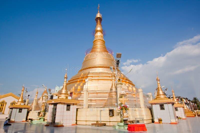 Botataung Pagoda, Yangon, Myanma Stock Photo - Image of majestic, dome ...
