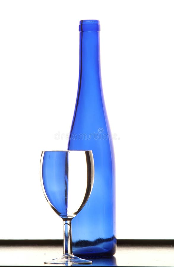 Botella azul imagen de archivo. Imagen de color, decorativo - 4203609