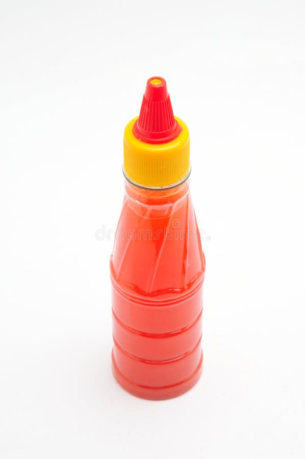 Botella De Chile Sobre Fondo Blanco Foto de archivo - Imagen de ...