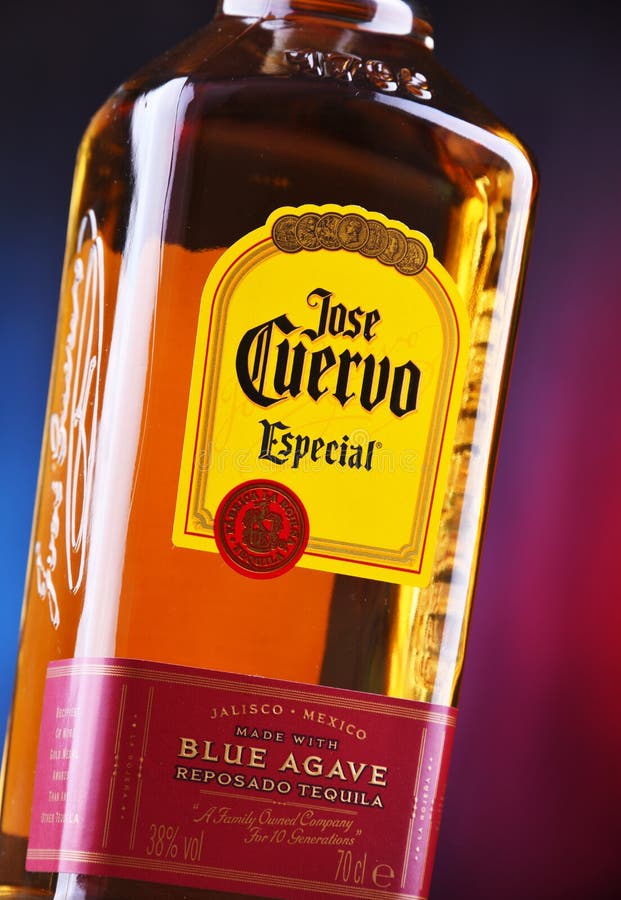 Jose Cuervo Especial, Oro Azul Del Tequila Del Agavo Foto editorial ...
