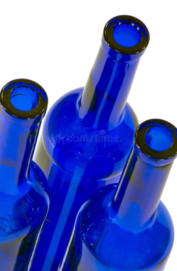 Botellas Azules Angulosas - Tapas Imagen de archivo - Imagen de tequila ...
