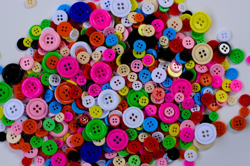 Botones Multicolores Brillantes Foto de archivo - Imagen de concepto ...