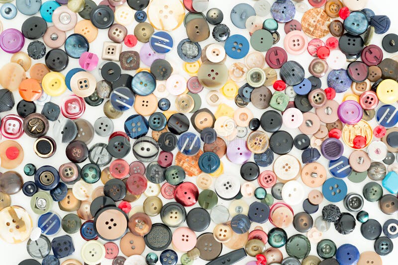 Botones para la ropa stock de ilustración. Ilustración de viejo - 44800306