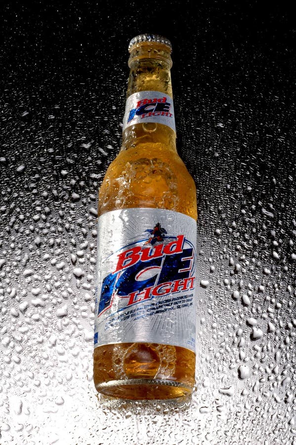 Bottle of bud ice beer editorial stock photo. Image of alcohol - 87899013