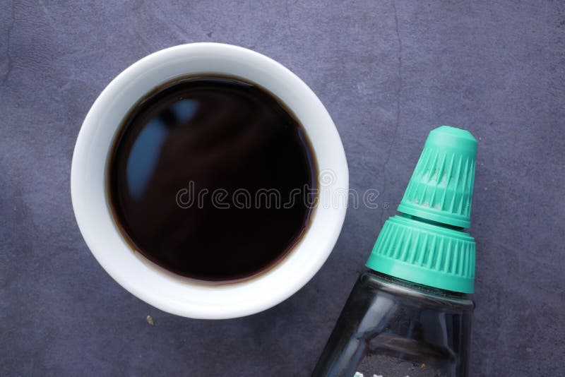 Bottle of Maple Syrup Pouring Close Up Stock Photo - Image of bottle ...