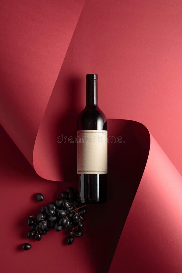 Bottle of Red Wine and Blue Grapes Stock Image - Image of alcoholic ...