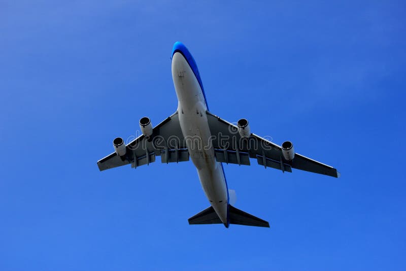 Bottom of airplane stock photo. Image of overhead, flies - 5814474