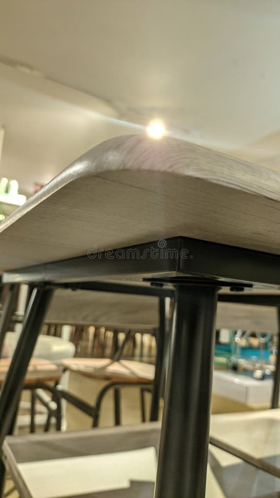 The Bottom of the Table is Simple Stock Image - Image of lighting, room ...