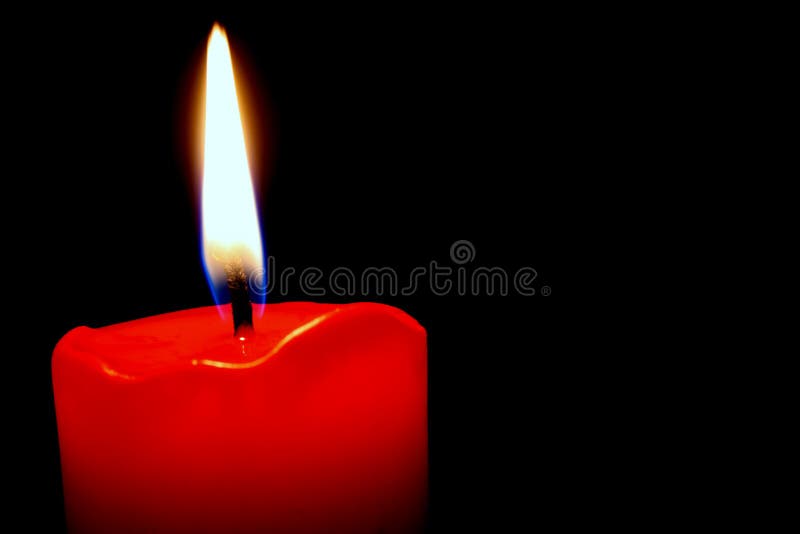 Bougie rouge image stock. Image du beau, noël, confortable - 12105477