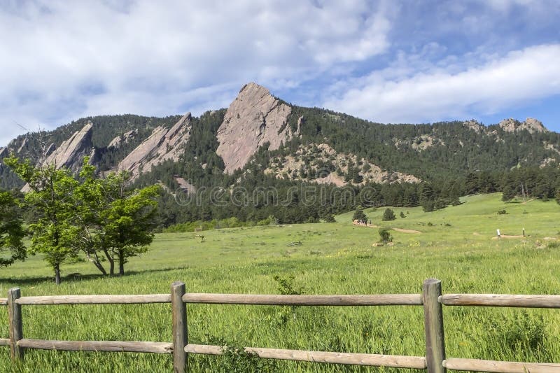 Boulder Colorado Flatirons stock image. Image of boulder - 31730399