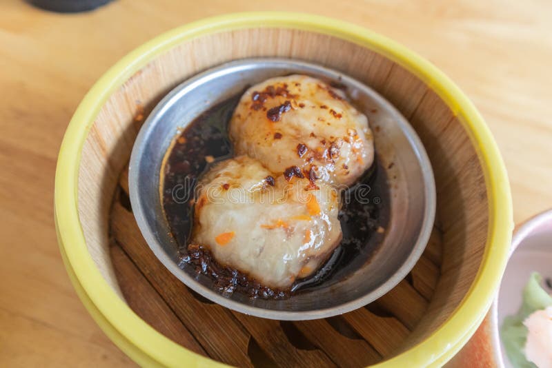 Boulettes De Dim Sum De Crevette Photo stock - Image du pâte, repas ...