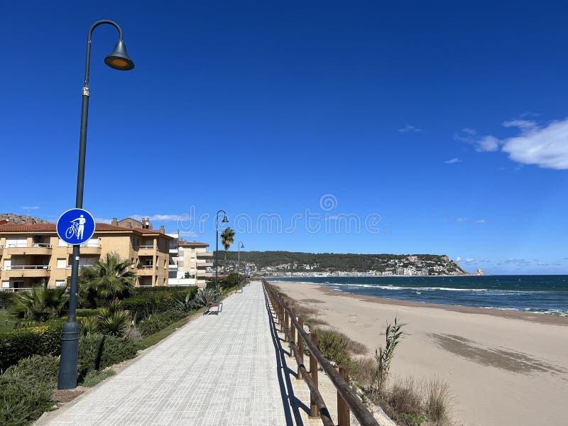 Boulevard and Beach of L`Estartit Editorial Stock Photo - Image of meda ...