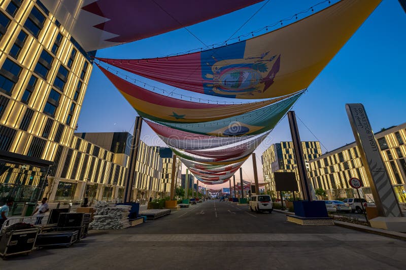 Boulevard De Lusail, Ciudad De Qatar Recientemente Desarrollada Foto de ...