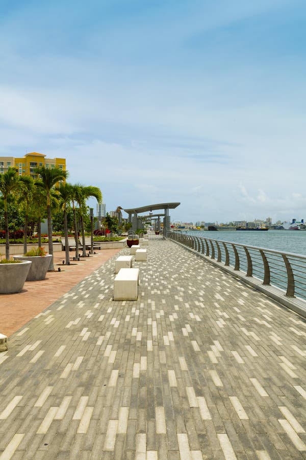 Boulevard in san juan stock image. Image of place, puerto - 33513977