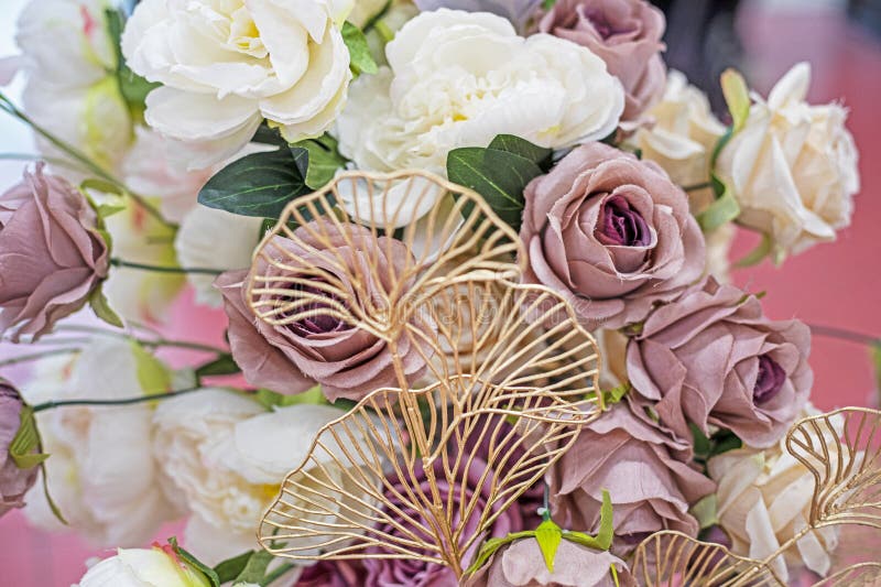Bouquet Close-up of White, Cream Roses Stock Image - Image of gift ...