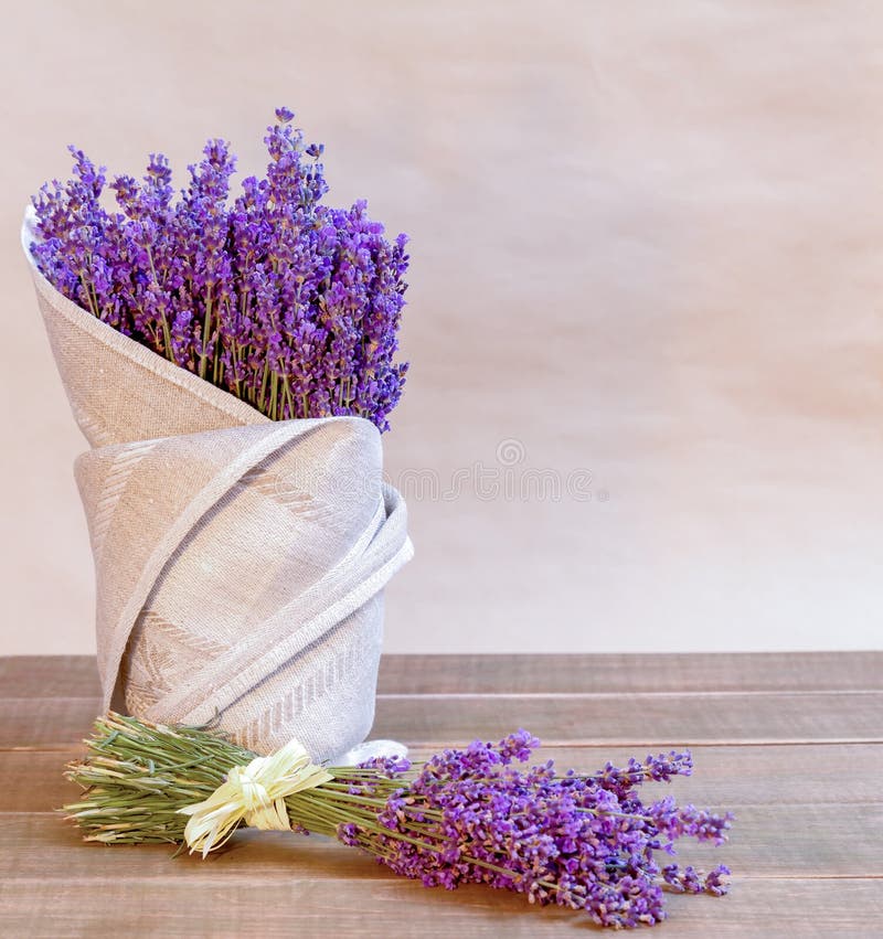 Bouquet of fresh lavender stock image. Image of table - 73105097