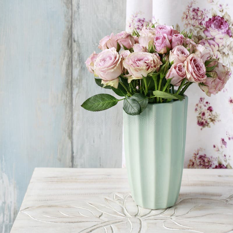 Bouquet of Pink Roses in Ceramic Vase Stock Image - Image of bouquet ...