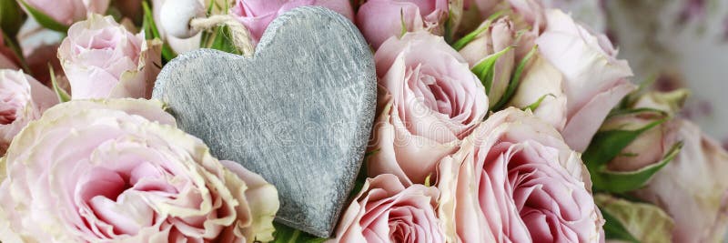 Bouquet of Pink Roses in Ceramic Vase Stock Image - Image of birthday ...