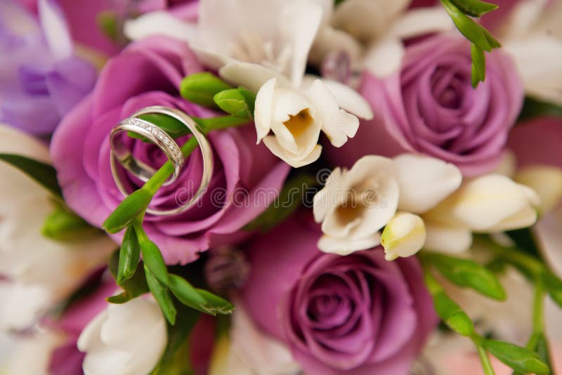 Bouquet and rings stock photo. Image of beauty, blossom - 23868392