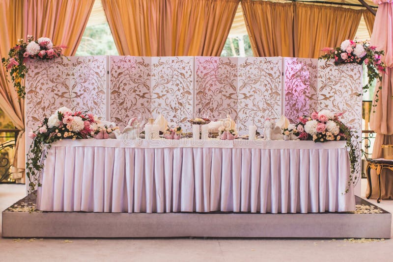 Bouquets of Flowers in Vase on the Wedding Table Stock Photo - Image of ...