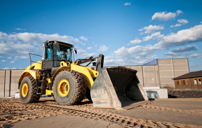 Bouteur De Chantier De Construction Photo stock - Image du dozer, jaune ...