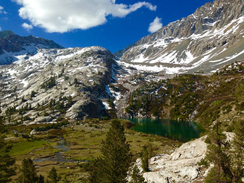 Bovenloop stock foto. Image of wandeling, nevada, bergen - 63086686