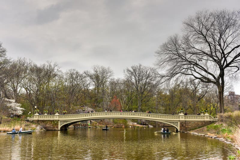 Bow Bridge - Central Park editorial stock image. Image of travel - 91639219