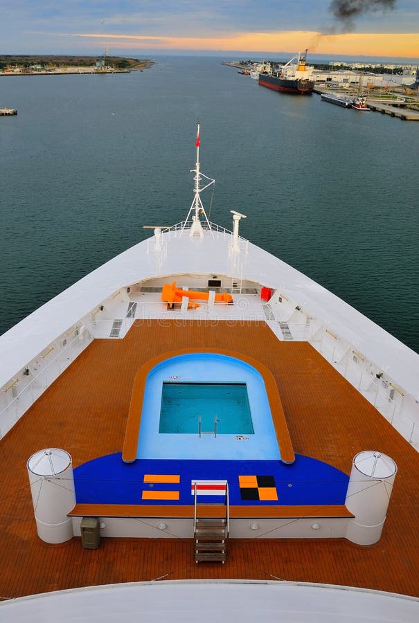 Bow of Cruise Ship Coming Out of the Port. Stock Photo - Image of ...