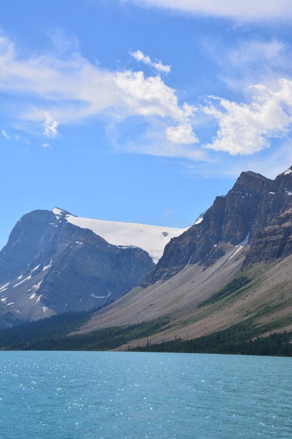 Bow Lake Canada stock photo. Image of travel, naturelover - 98527780