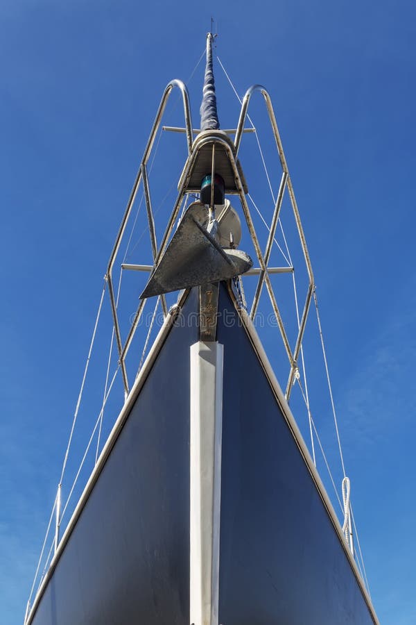 Ship's mast front view stock image. Image of navigation - 20584627