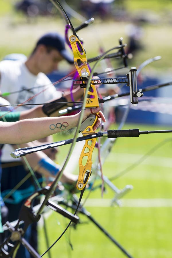 Bow shooting bows only editorial photography. Image of bows - 71173517