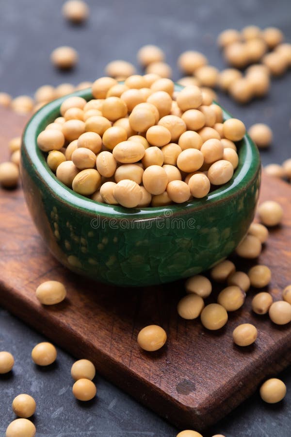 Bowl of dried soy beans stock image. Image of source - 206343321