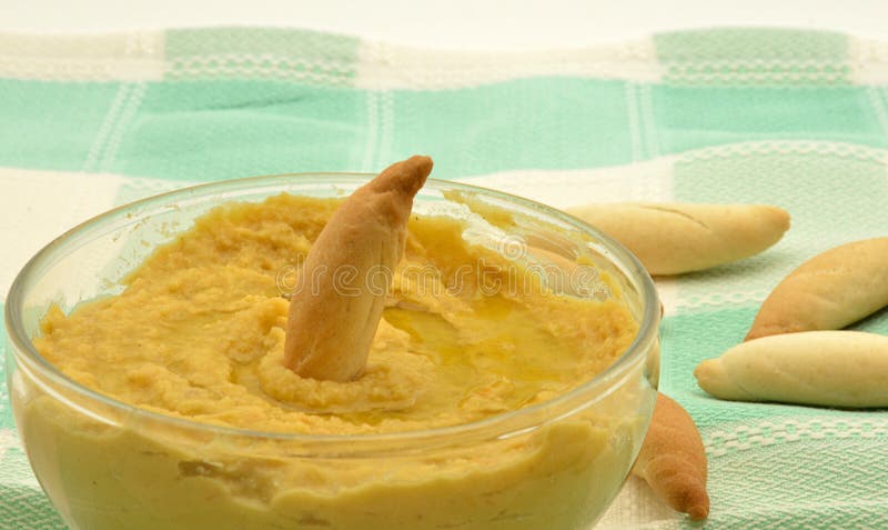 A bowl of homemade hummus stock photo. Image of beans - 33797618