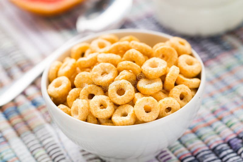 Bowl of honey corn rings stock image. Image of ring, close - 37425905