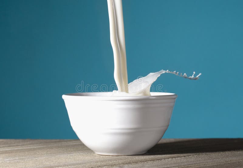 Milk Splashing Stock Photos - Download 7,078 Royalty Free Photos