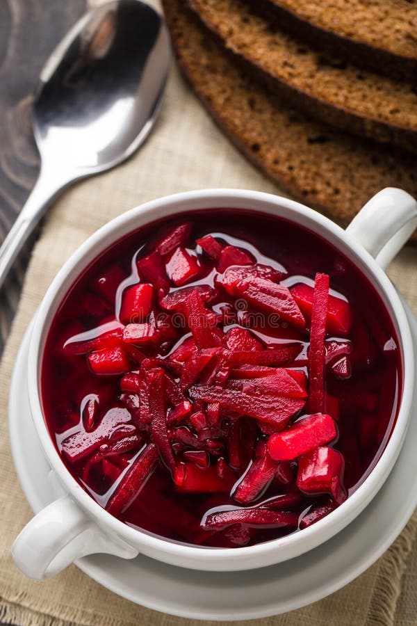 Bowl of red beetroot soup stock image. Image of homemade - 45703299
