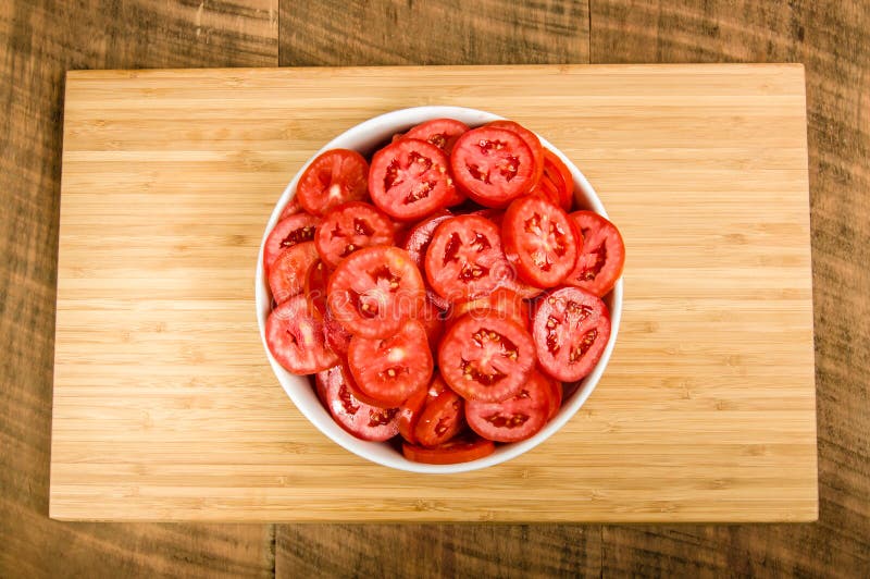Bowl of Red Sliced Tomatoes Stock Image - Image of tomatoes, juicy ...