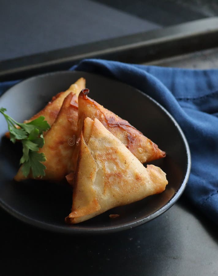 Samoosas stock image. Image of light, food, heap, filled - 8148635