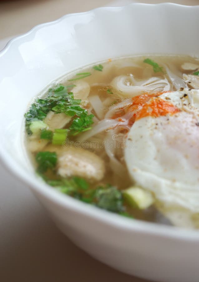 Bowl of Vietnamese Chicken Pho with an Poached Egg. Pho Ga with Egg ...