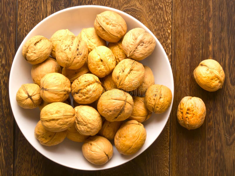 Bowl of walnuts stock photo. Image of ingredient, walnut - 21498496