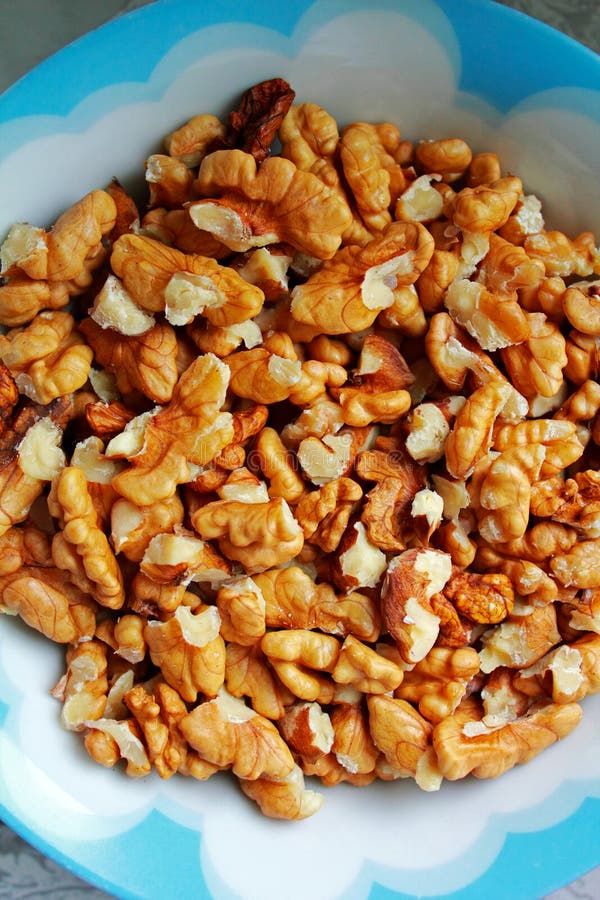 A Bowl of Walnuts , Baking Ingredient Stock Photo - Image of baking ...