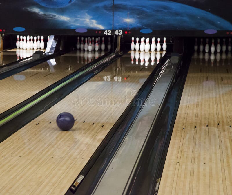 Bowling stock image. Image of strike, bowling, alley - 27936947