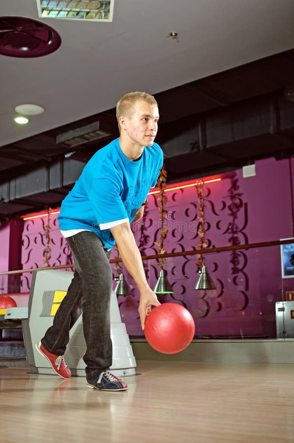 Bowling player stock photo. Image of club, bowls, game - 17052694