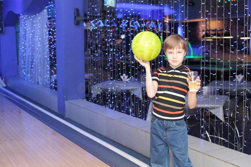 Bowling player stock photo. Image of forties, happy, learning - 37871892