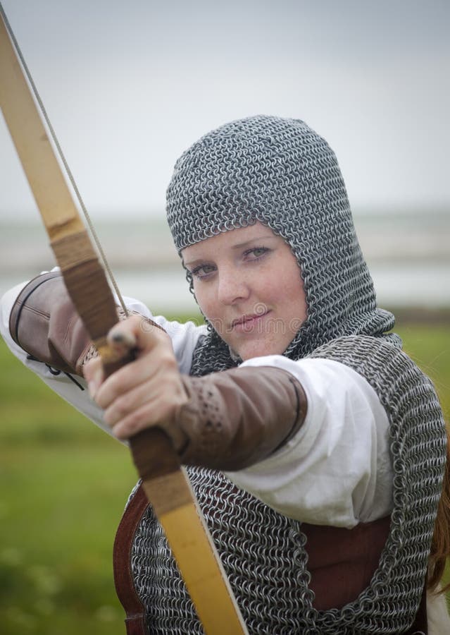 Bows Woman / Medieval Armor Stock Image - Image of fighting, armor ...
