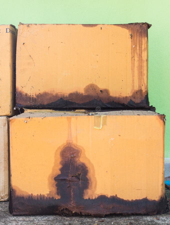 Box with chemical spill stock photo. Image of recycle - 62736572