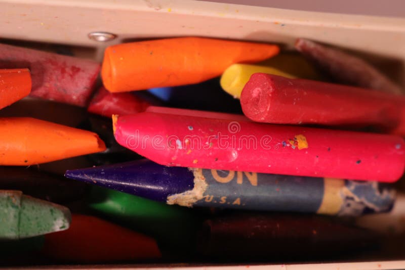 A Box of 64 Crayola Crayons Stock Image - Image of crayon, magenta ...