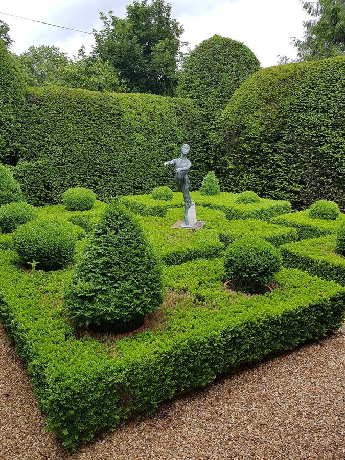 Box parterre gardens stock image. Image of horticulture - 137652097