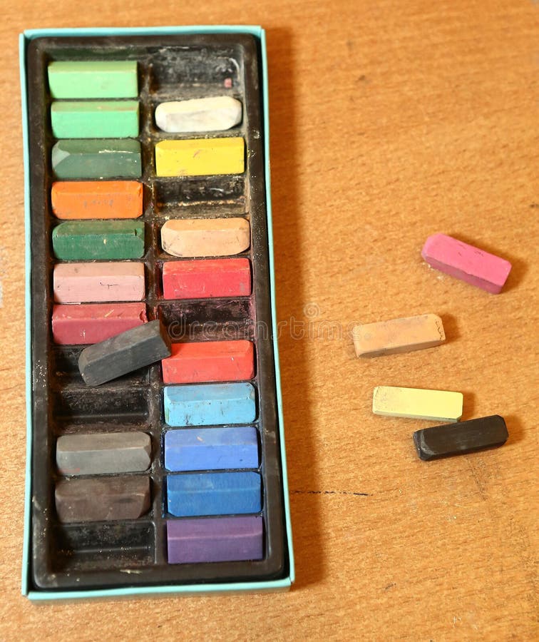 Box of Pastel Chalks on the Table Stock Image - Image of drawing, blue ...