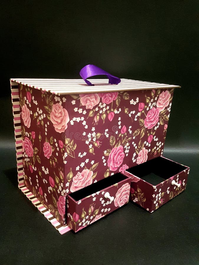 Box with Pattern Cute Ornament Stock Image - Image of abstract, funny ...